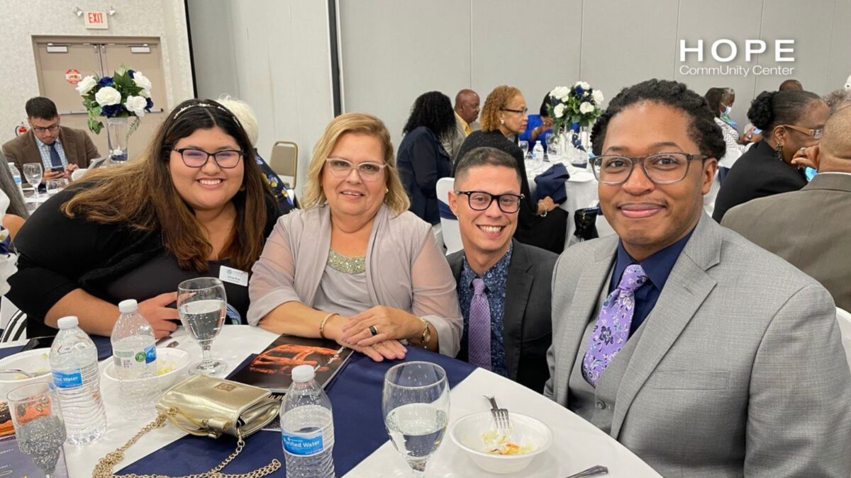 You can be a part of a Hope-filled 2023 today! - Hope CommUnity Center